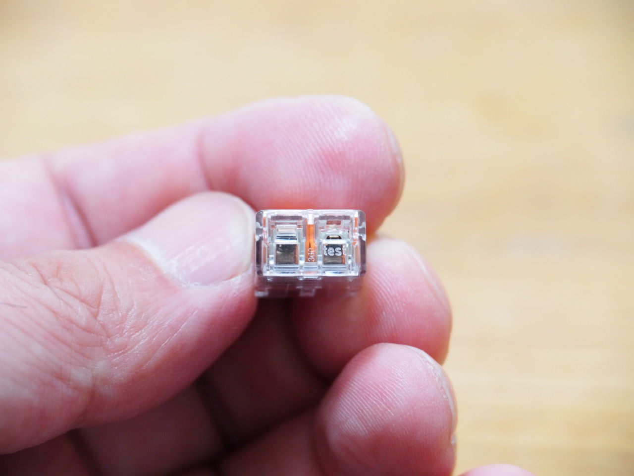 【超便利！】WAGO（ワゴ）ワンタッチコネクターの特徴と使い方について | nabeWorks【なべワークス】