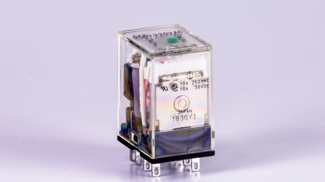 【覚えておくと便利！】光電センサの配線の色分けについて解説｜nabeWorks